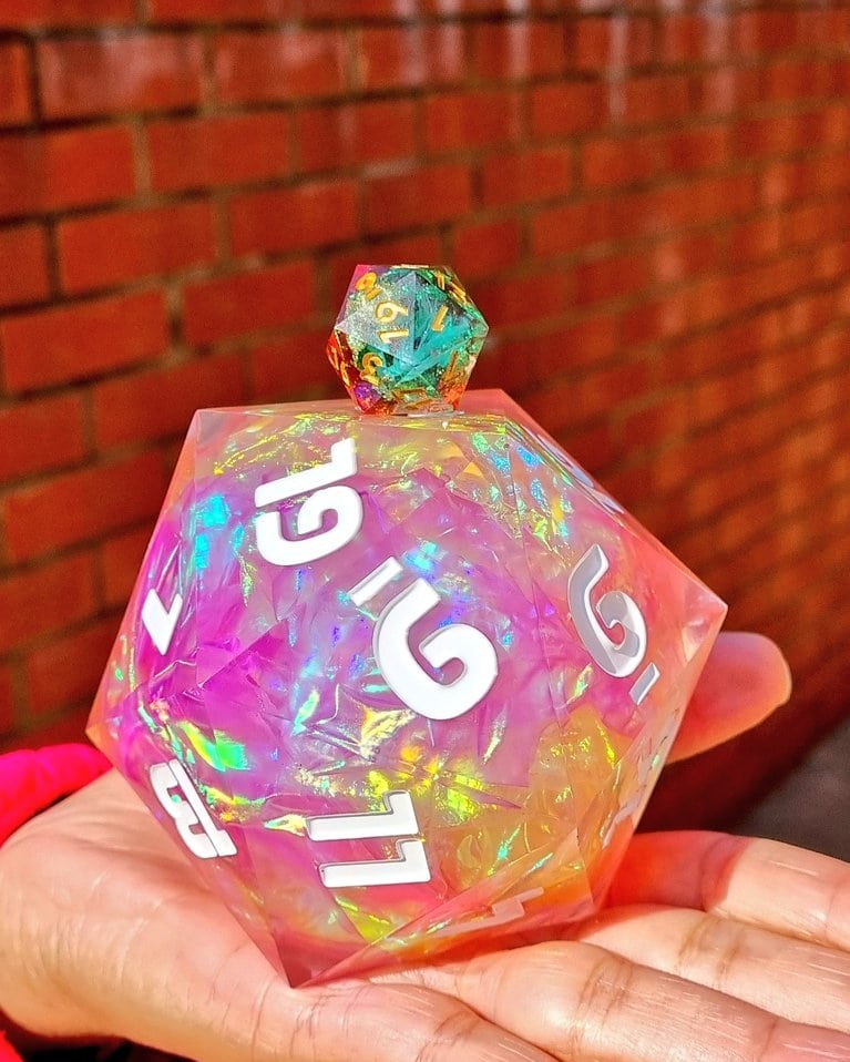 *PRE ORDER*Glow in the dark - Superchonk D20 – Wild Earth Dice